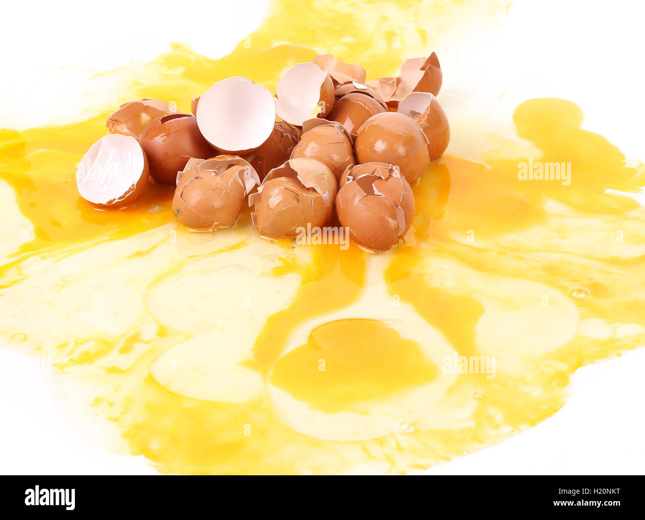 Empty brown egg shells hi-res stock photography and images - Alamy