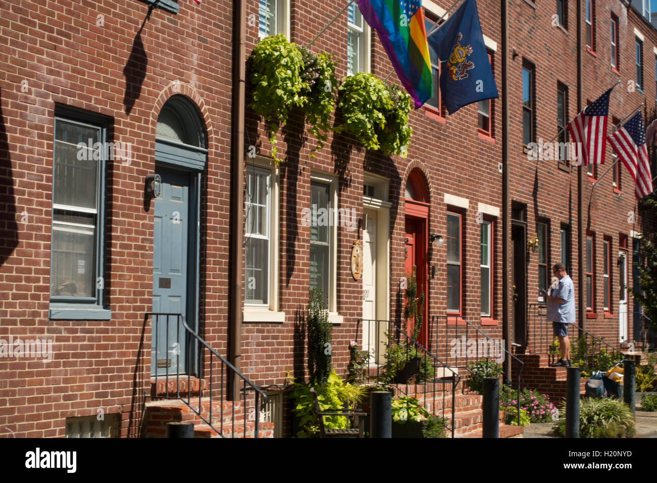 Row houses philadelphia pa hi-res stock photography and images - Alamy