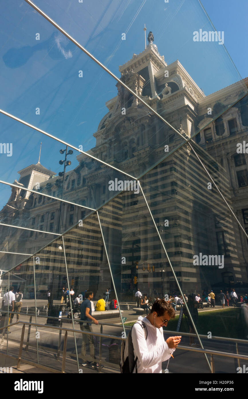 city hall dome building Philadelphia PA capital Stock Photo - Alamy