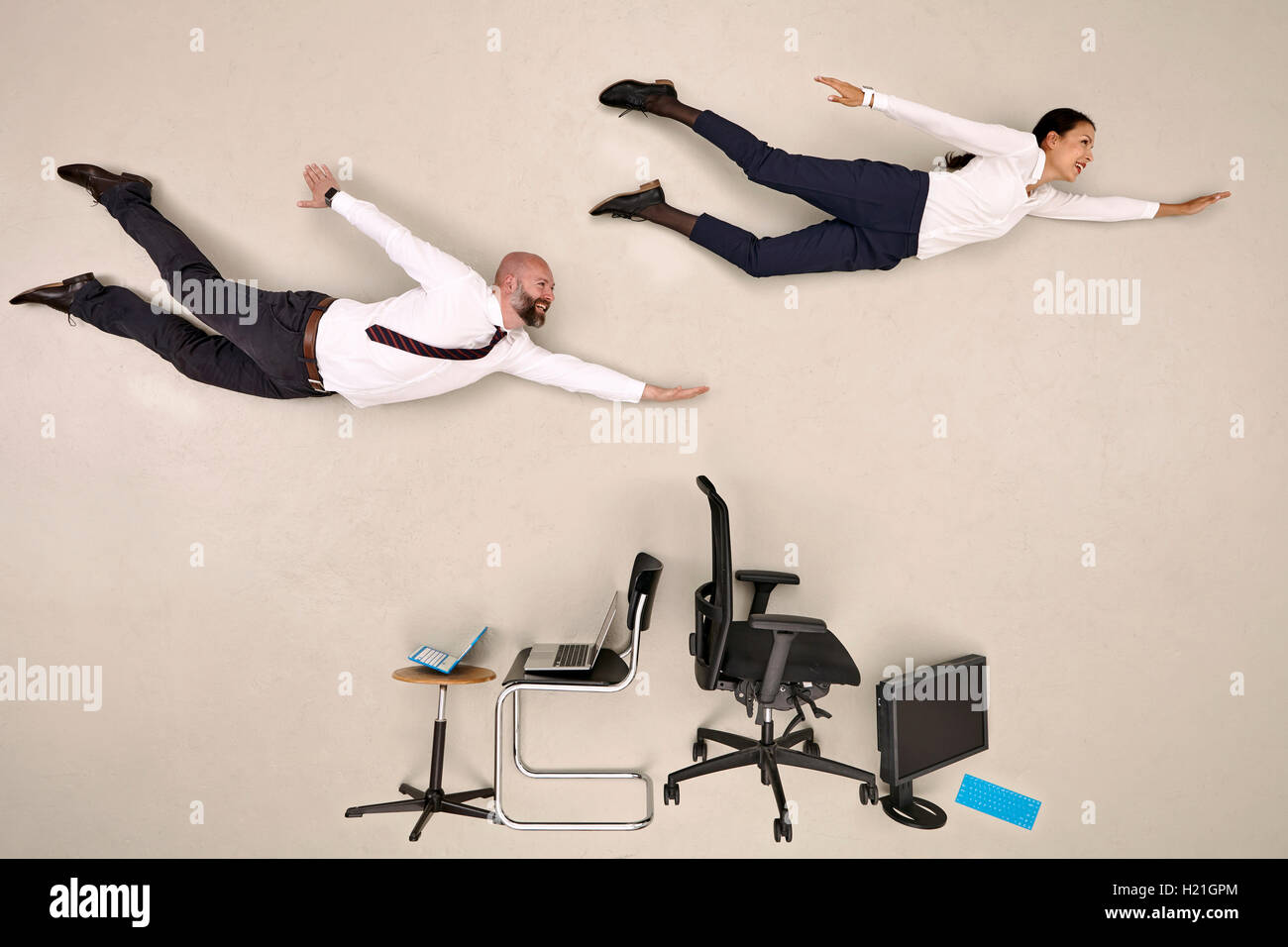 Flying devices hi-res stock photography and images - Alamy