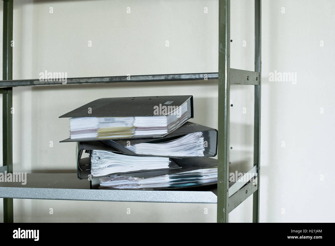 Shelf pile documents hi-res stock photography and images - Alamy