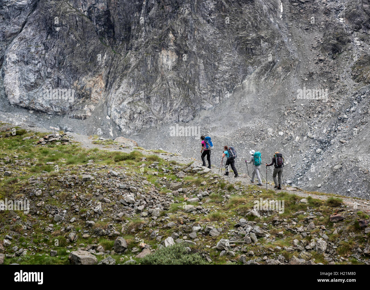 Mountaineers at mont collon hi-res stock photography and images - Alamy