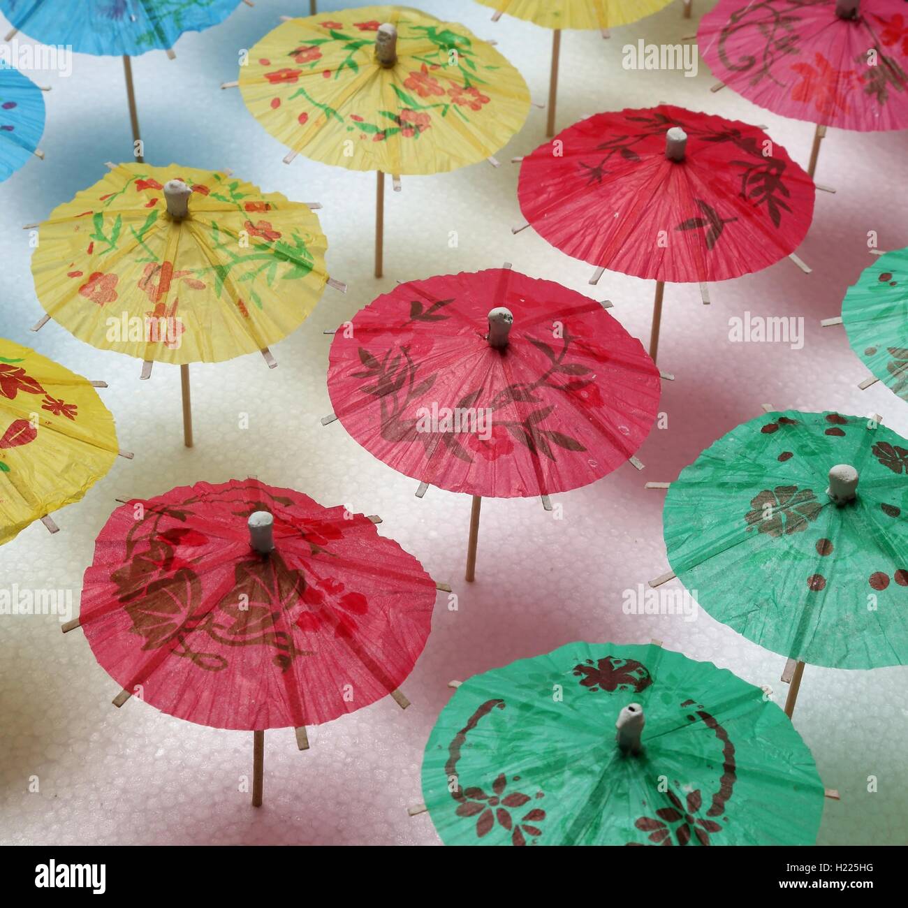 Cocktail Umbrella Pattern Stock Photo - Alamy