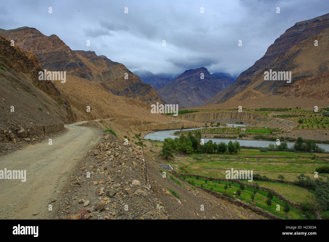 Valley of spiti hi-res stock photography and images - Alamy