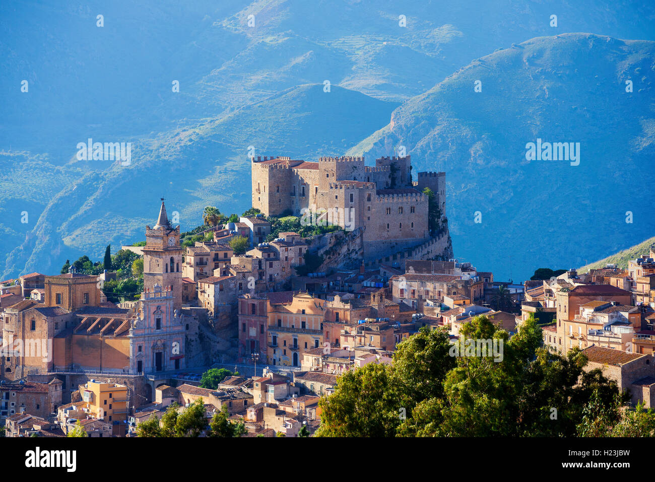 Caccamo castle, Caccamo, Sicily Stock Photo - Alamy