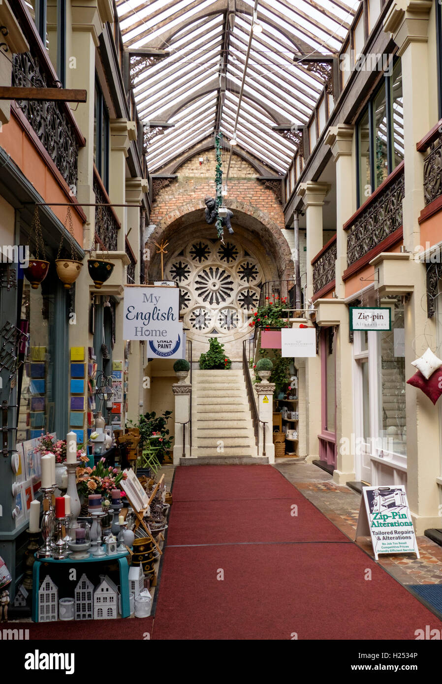 Primrose cafe clifton arcade hi-res stock photography and images - Alamy