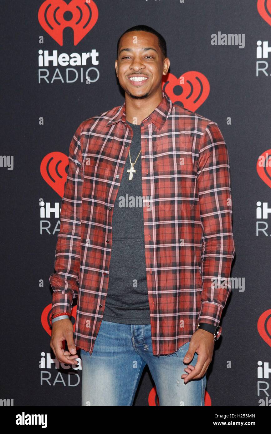 James mccollum hi-res stock photography and images - Alamy