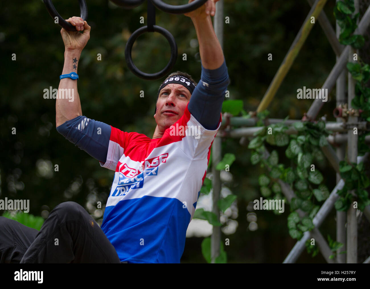 a gymnastic rings hoops swinging upper body strength hanging gym hoop ...