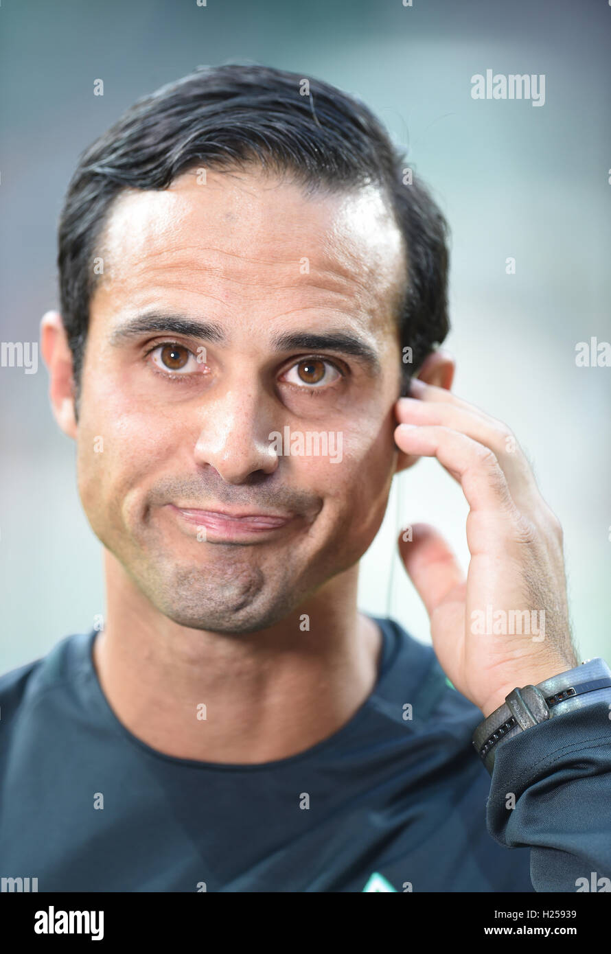 Bremen, Germany. 24th Sep, 2016. Werder's coach Alexander Nouri stands ...