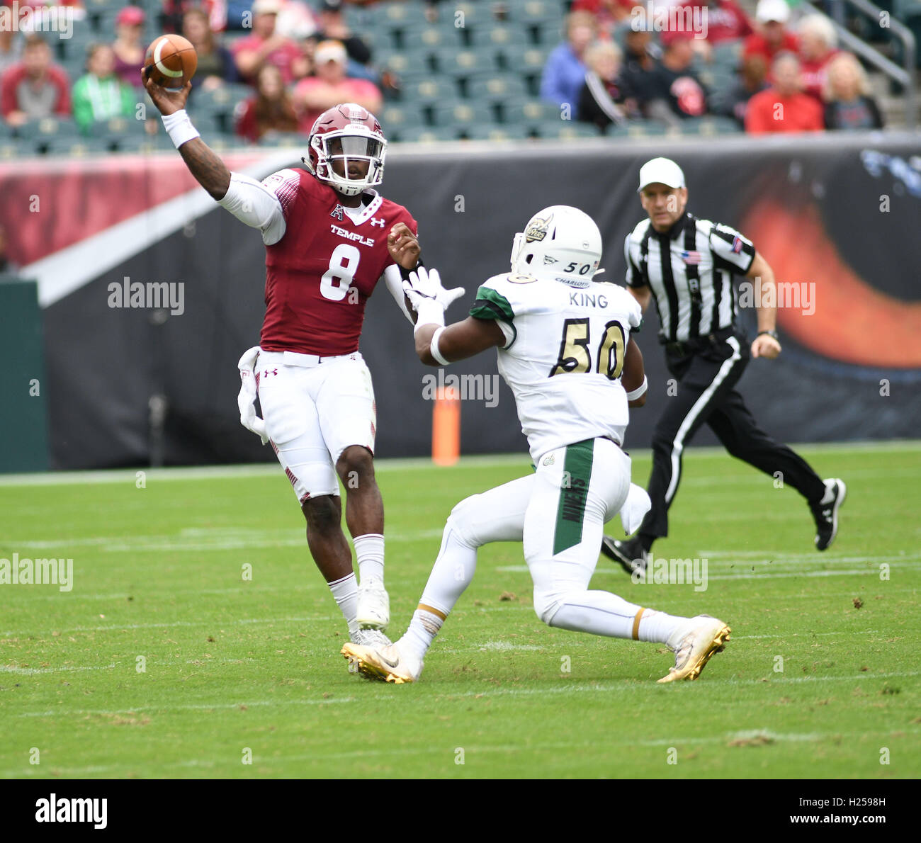Philadelphia, Pennsylvania, USA. 24th Sep, 2016. Temple's QB, PHILLIP ...