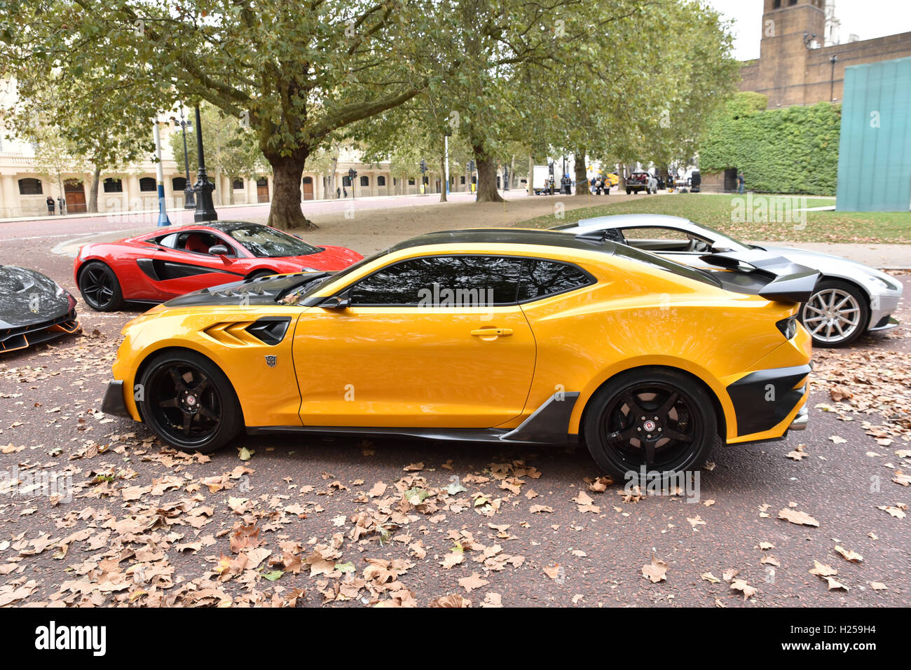 The Mall, London, UK. 24th Sep, 2016. Filming scenes for Transformers ...