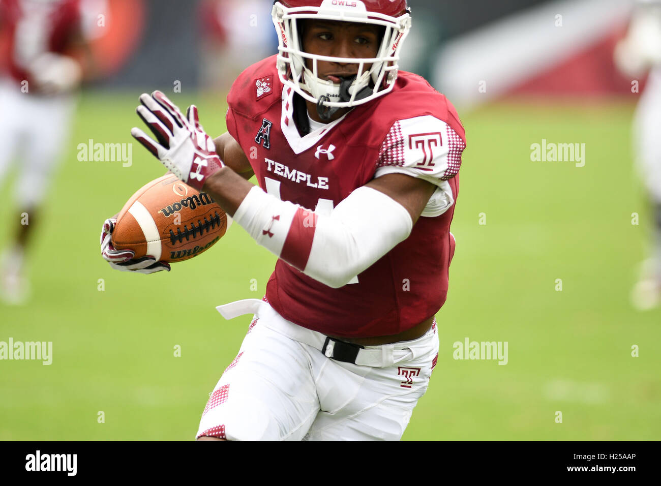 Philadelphia, Pennsylvania, USA. 24th Sep, 2016. Temple's WR, BRODRICK ...