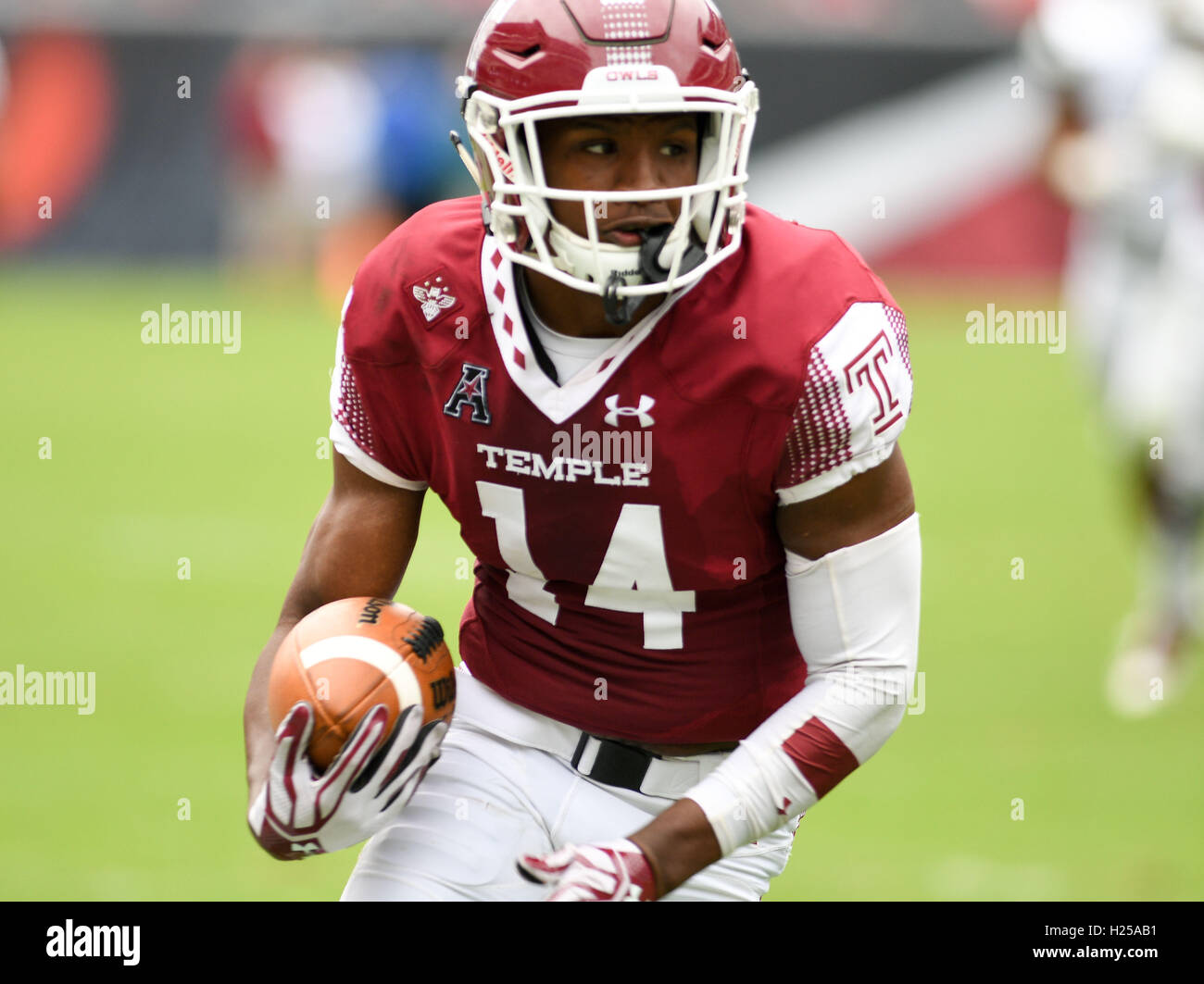 Philadelphia, Pennsylvania, USA. 24th Sep, 2016. Temple's WR, BRODRICK ...