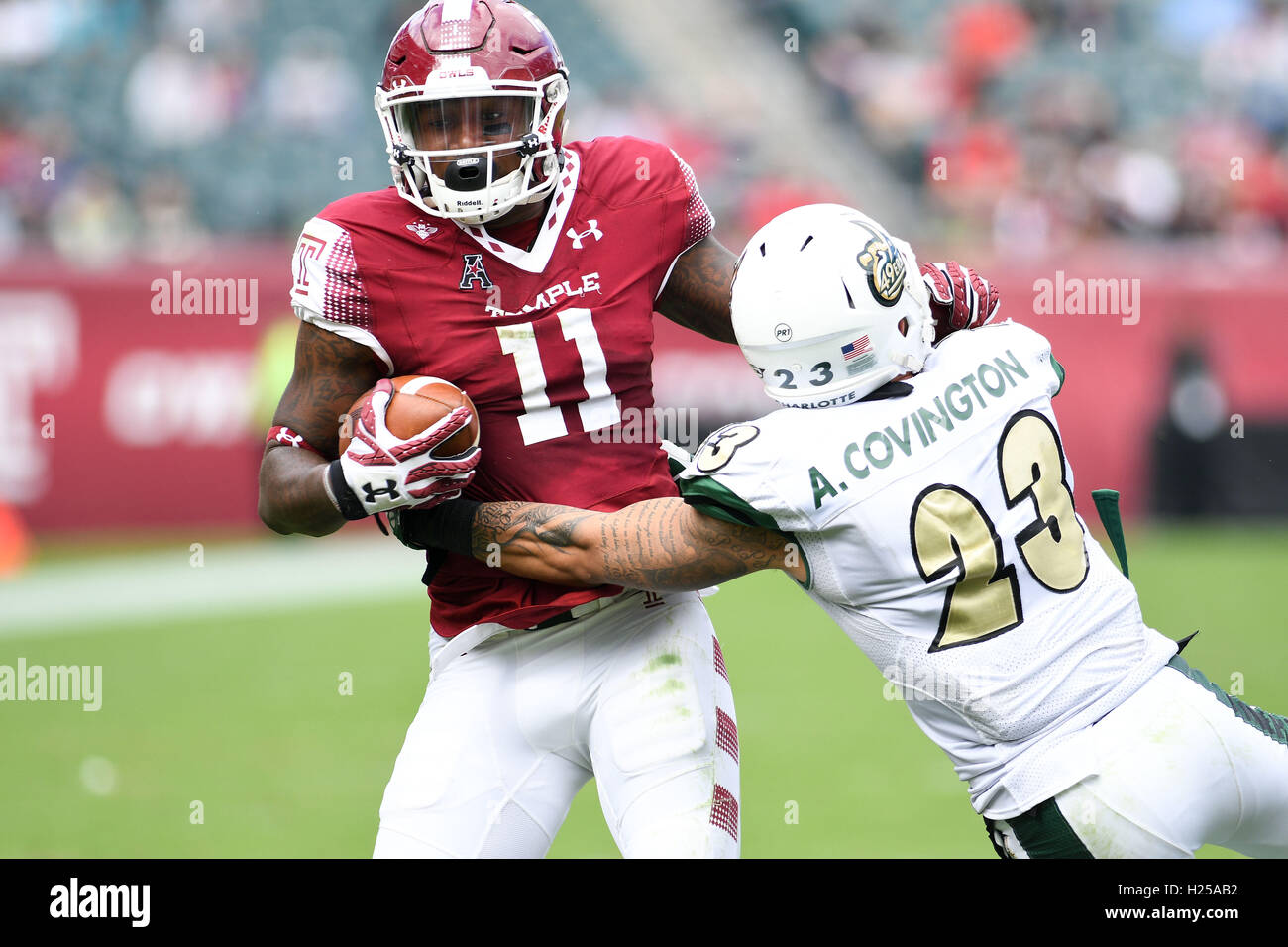 Philadelphia, Pennsylvania, USA. 24th Sep, 2016. Temple's TE, ROMOND ...