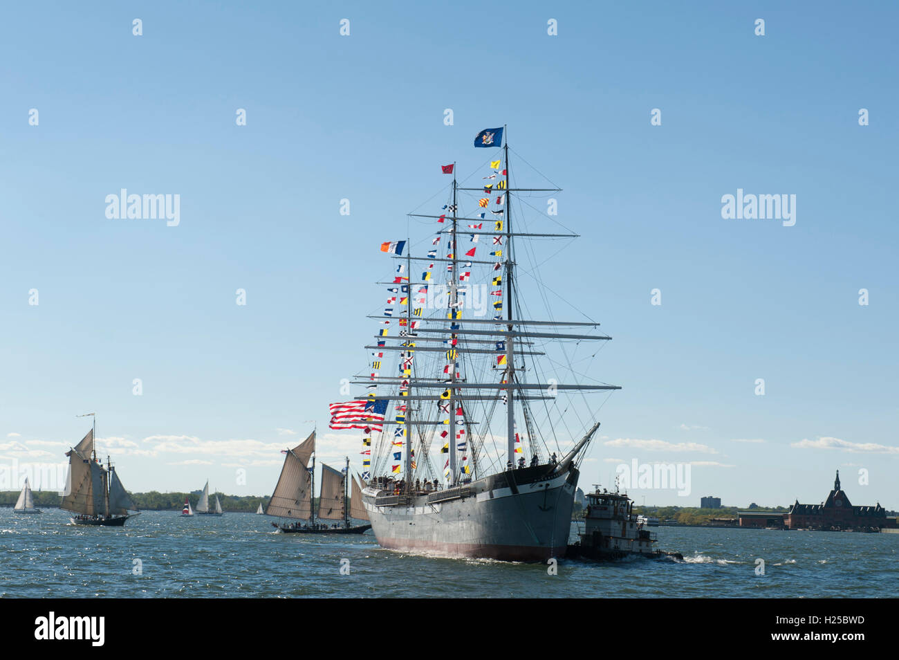 New York, NY, 24 Sept., 2016 — The South Street Seaport Museum’s 1885 ...