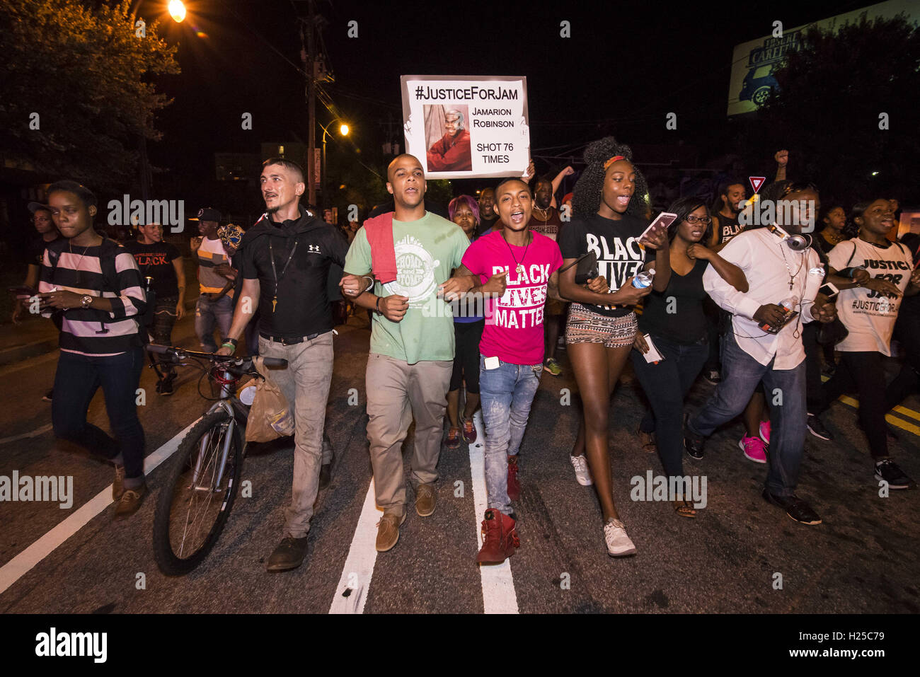 Atlanta, Georgia, USA. 23rd Sep, 2016. 500 protesters march through the ...
