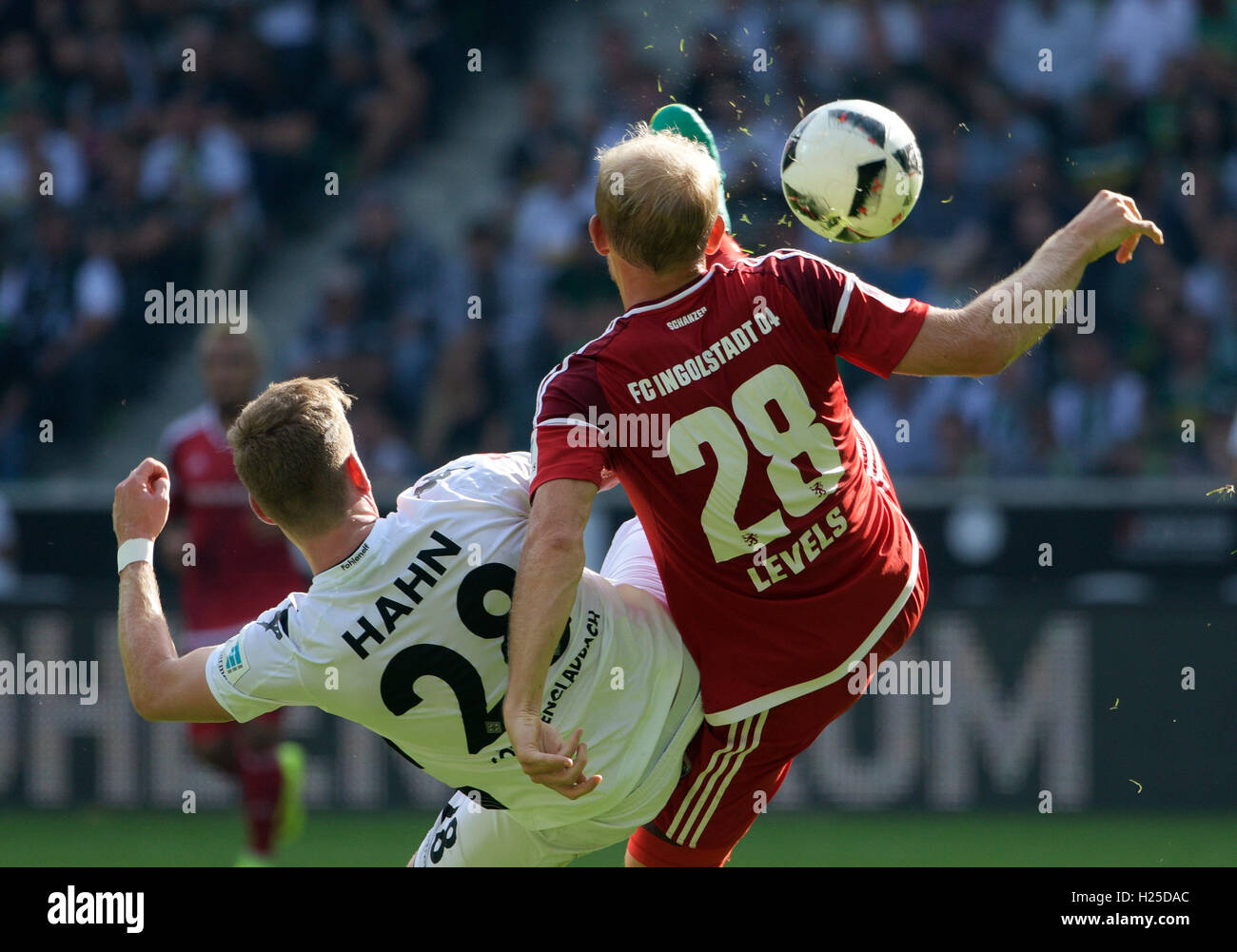 Borussia Park Moenchengladbach, Germany. 24th September, 2016. 1st ...