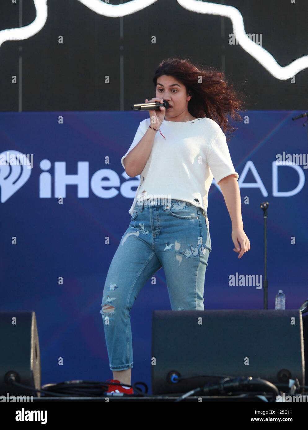 Las Vegas, Nevada, USA. 25th Sep, 2016. Singer/songwriter Alessia Cara ...
