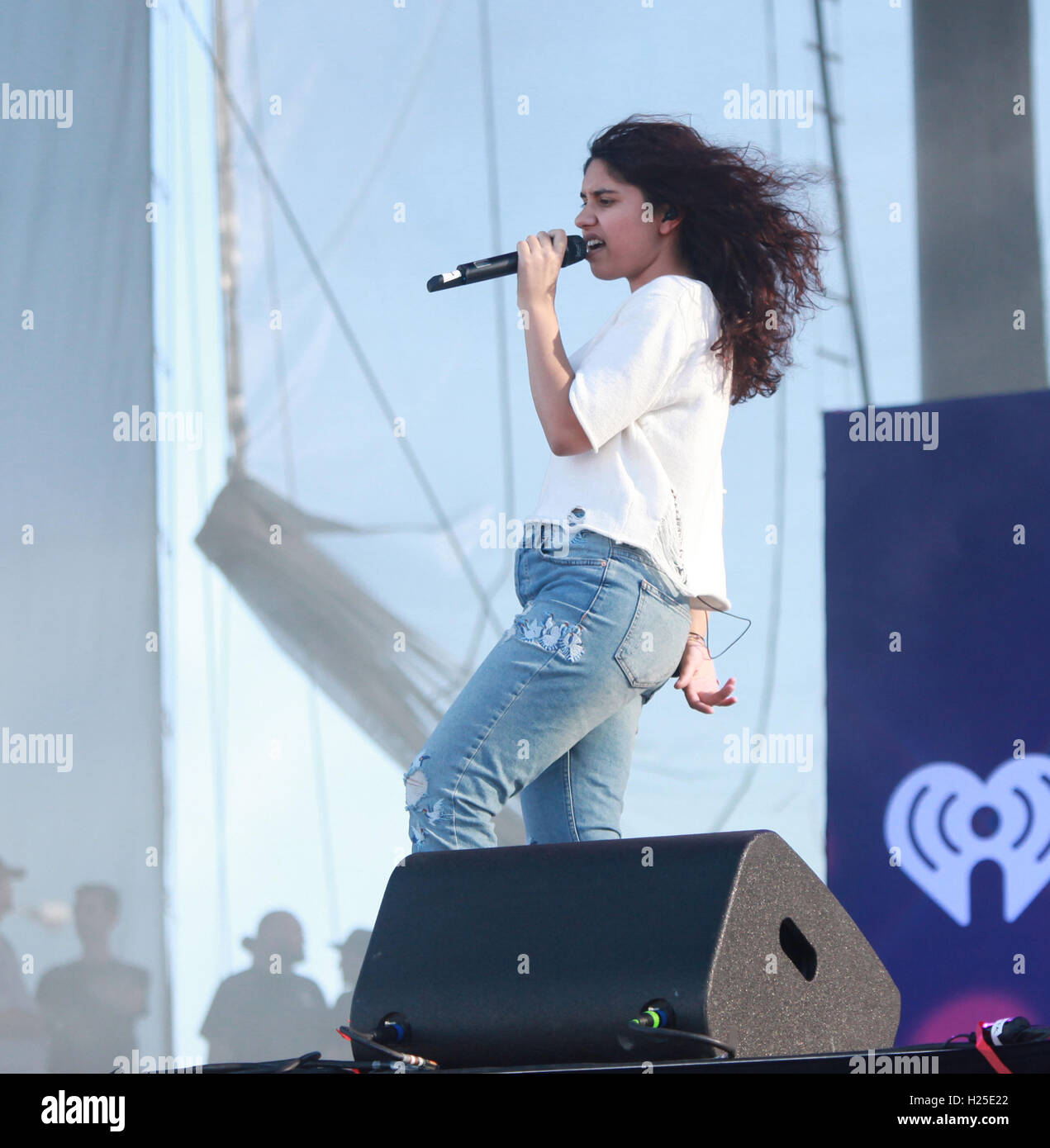 Las Vegas, Nevada, USA. 25th Sep, 2016. Singer/songwriter Alessia Cara ...
