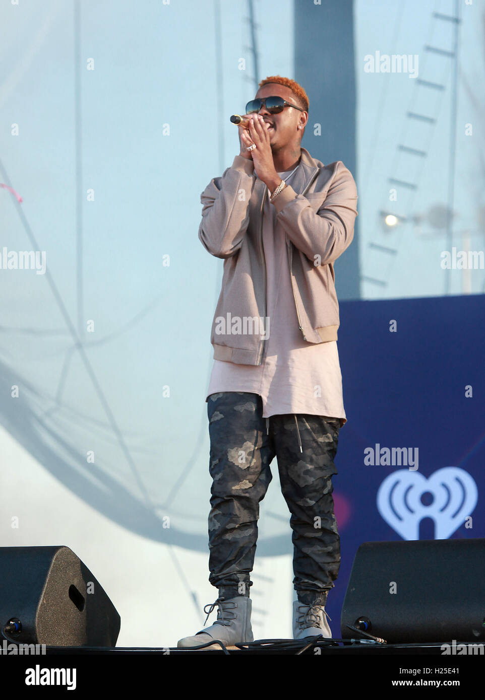 Las Vegas, Nevada, USA. 25th Sep, 2016. Rapper Jeremih performs during ...