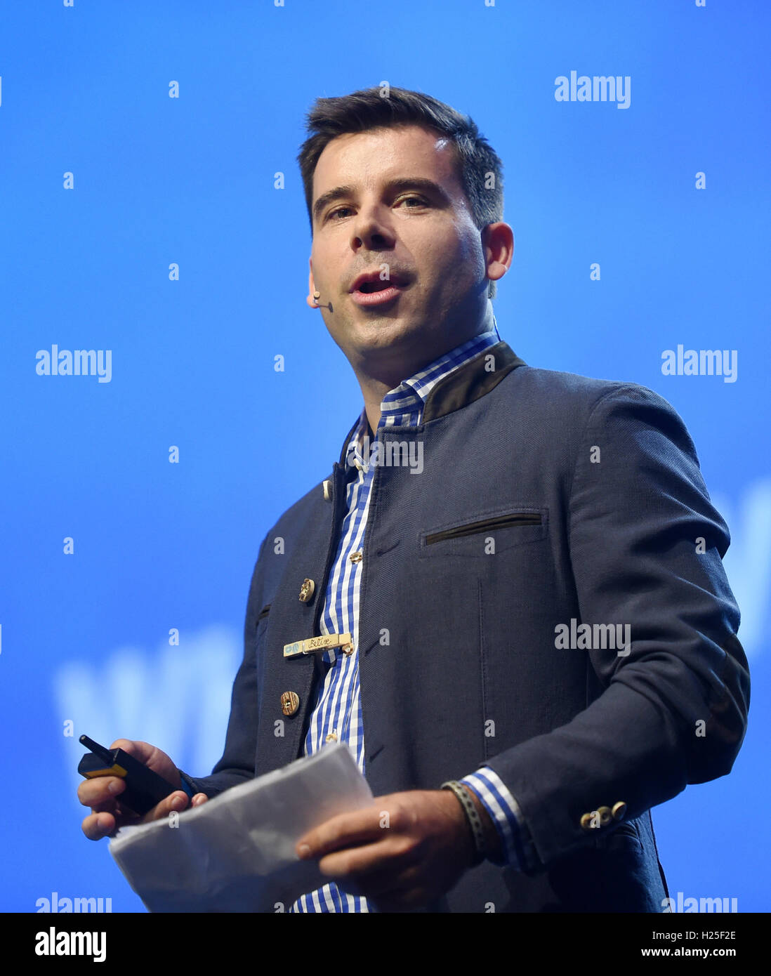 Event organiser hi-res stock photography and images - Alamy