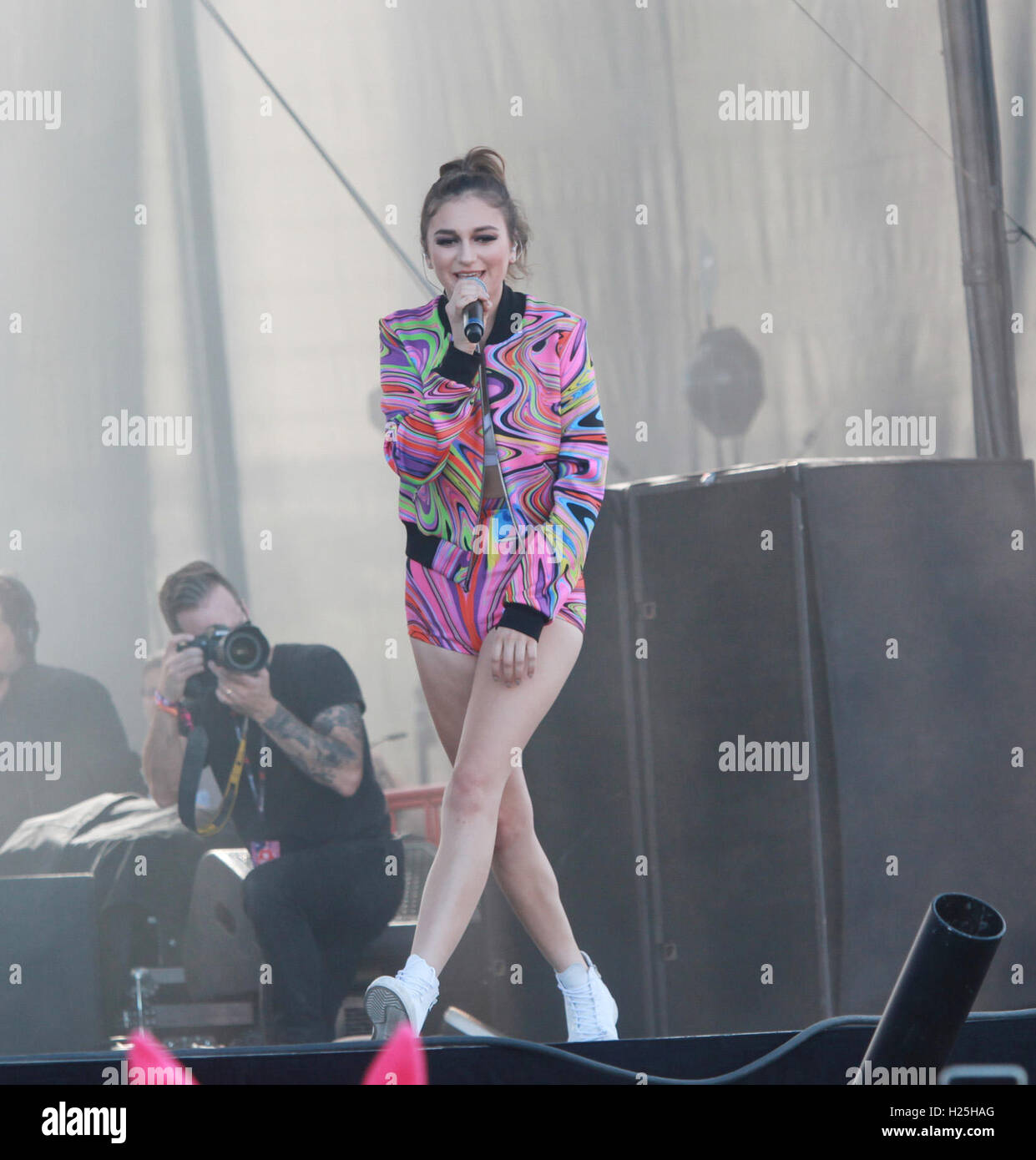 Las Vegas, Nevada, USA. 25th Sep, 2016. Singer Daya performs during ...