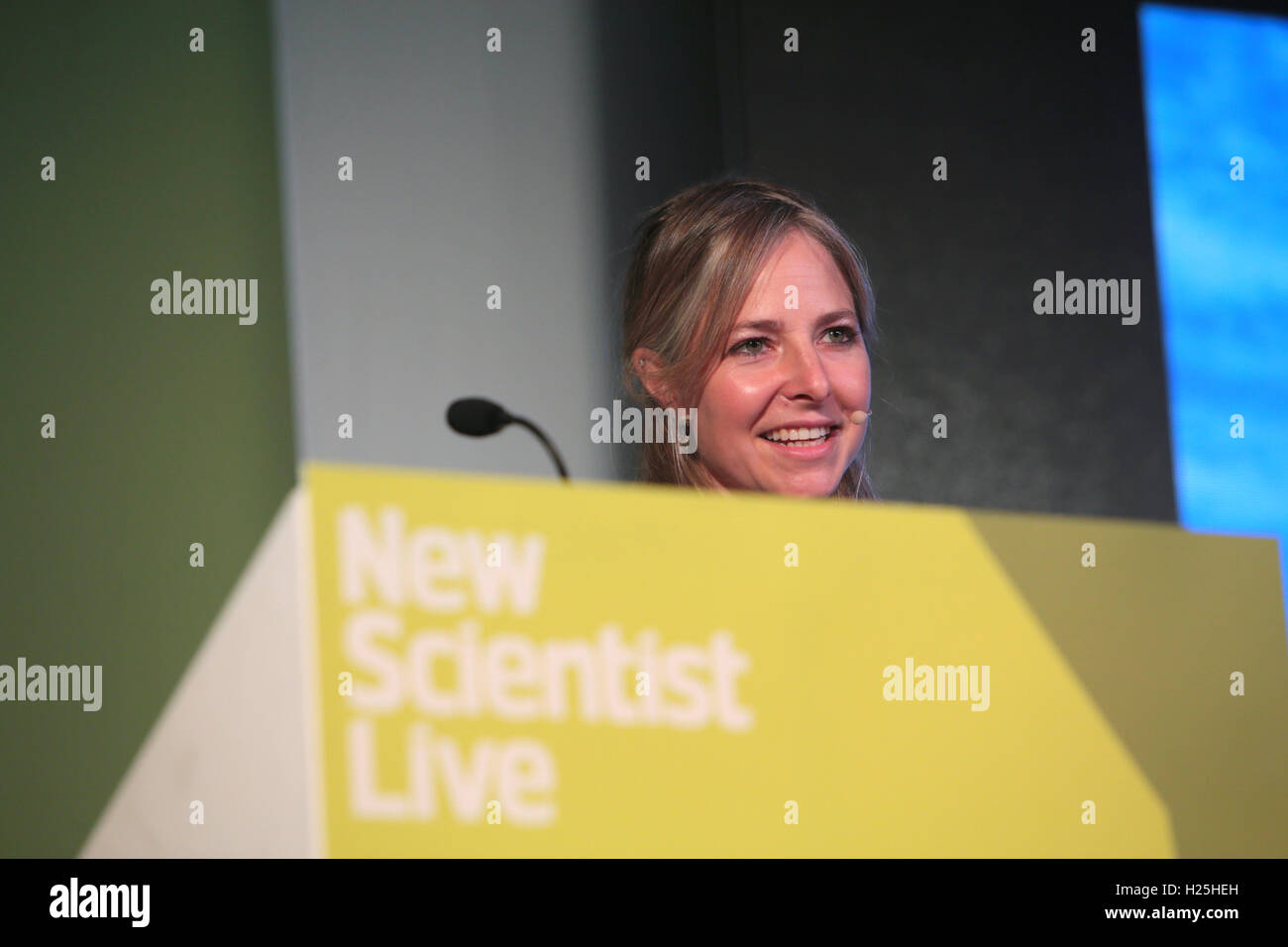 Professor alice roberts hi-res stock photography and images - Alamy