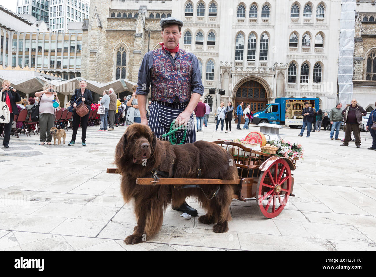 Costermongers hi-res stock photography and images - Alamy