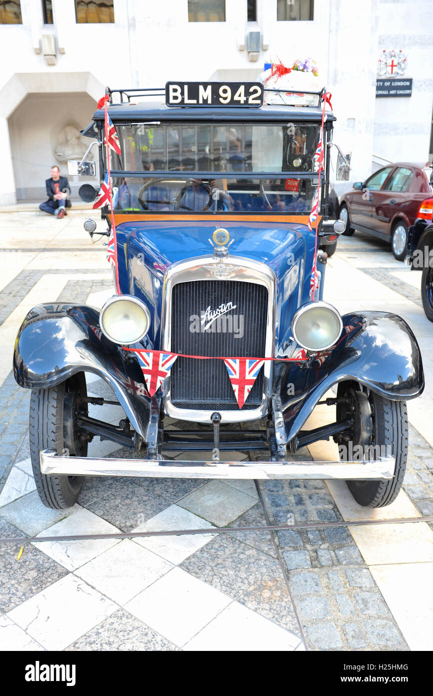 Austin lorry High Resolution Stock Photography and Images - Alamy