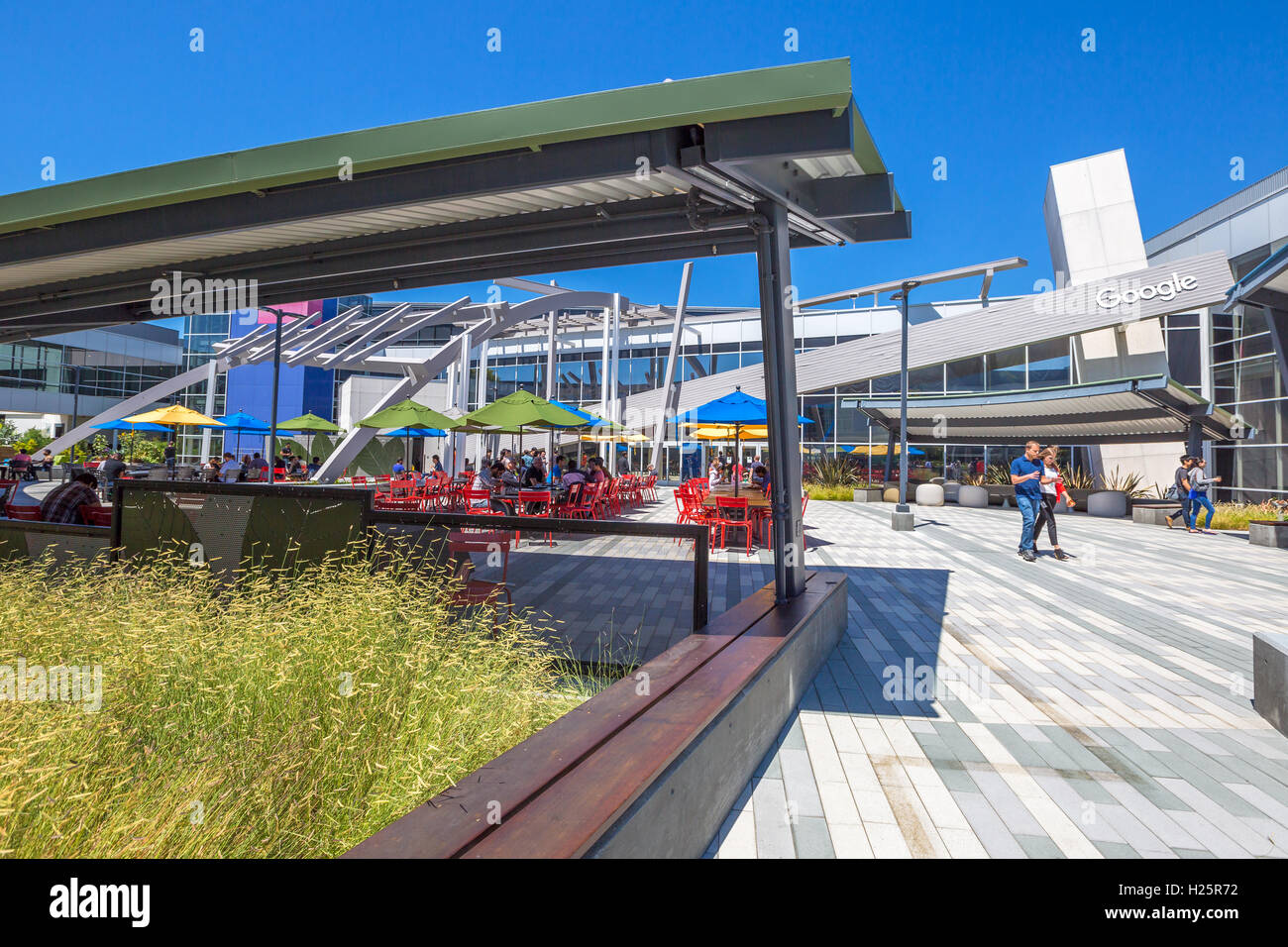 Googleplex hi-res stock photography and images - Alamy