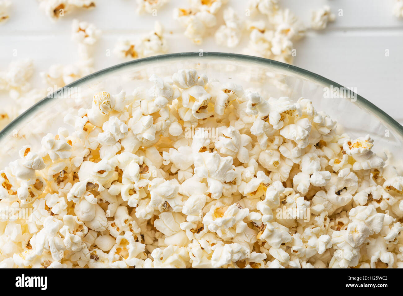 Popcorn in big glass bowl Stock Photo - Alamy