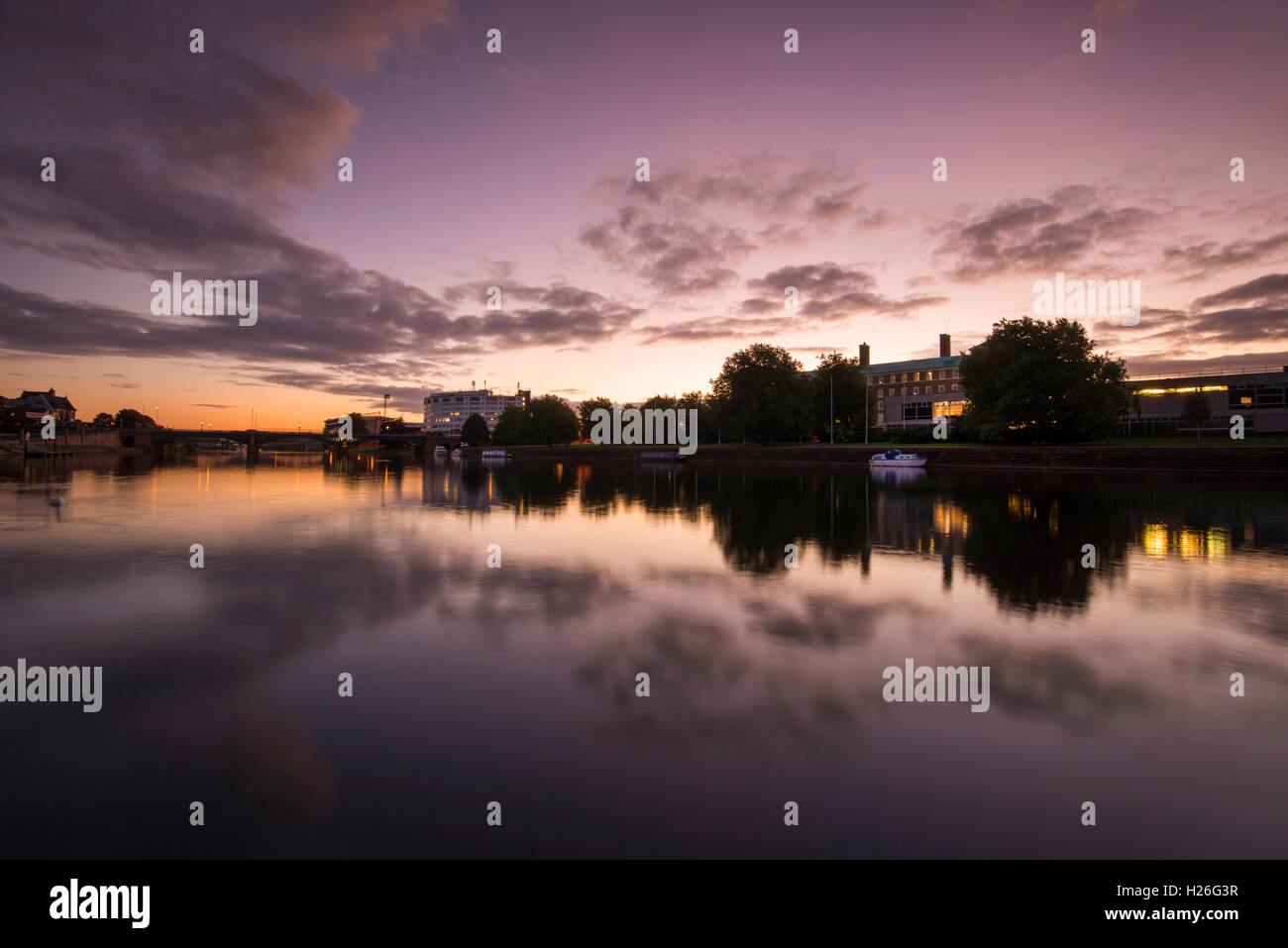 Sunrise on the River Trent at Victoria Embankment, Nottingham England ...