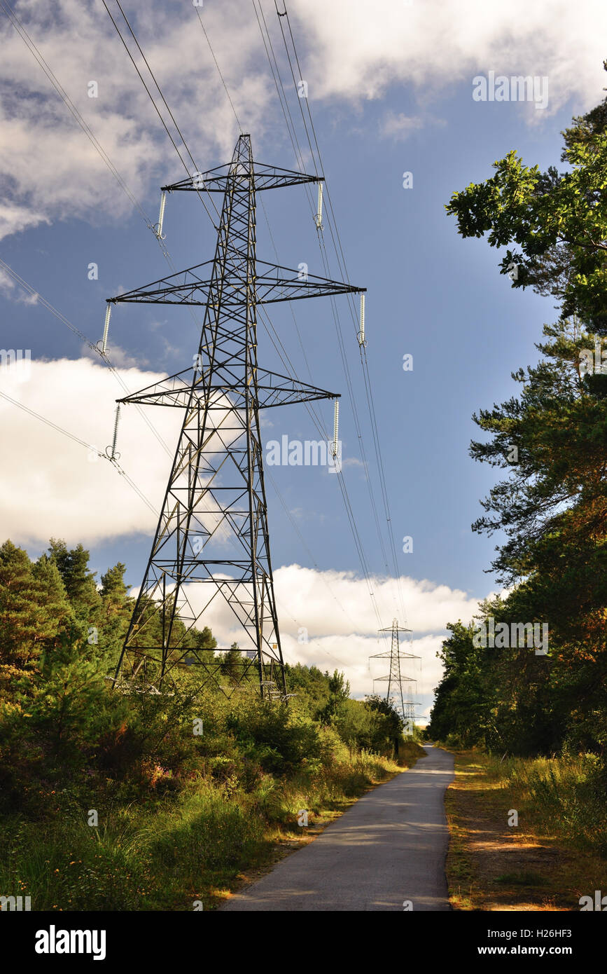 Power line corridor hi-res stock photography and images - Alamy