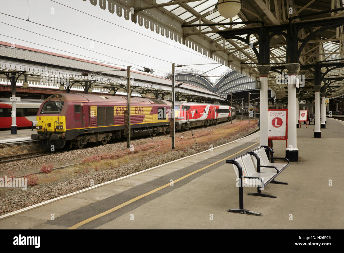 Class 67 locomotive ews hi-res stock photography and images - Alamy
