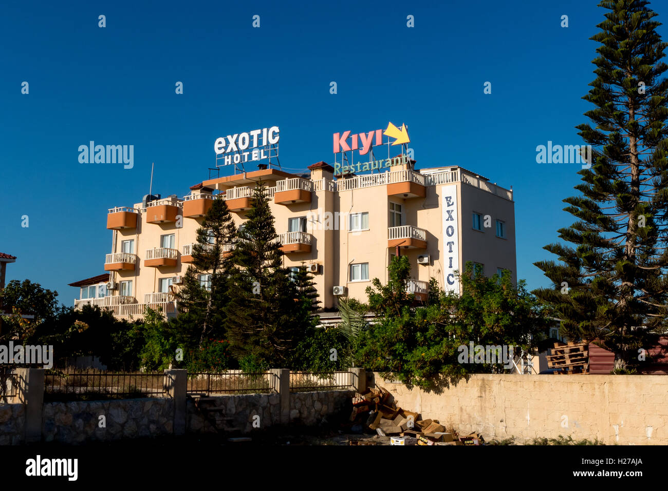 Guests tourism hi-res stock photography and images - Alamy