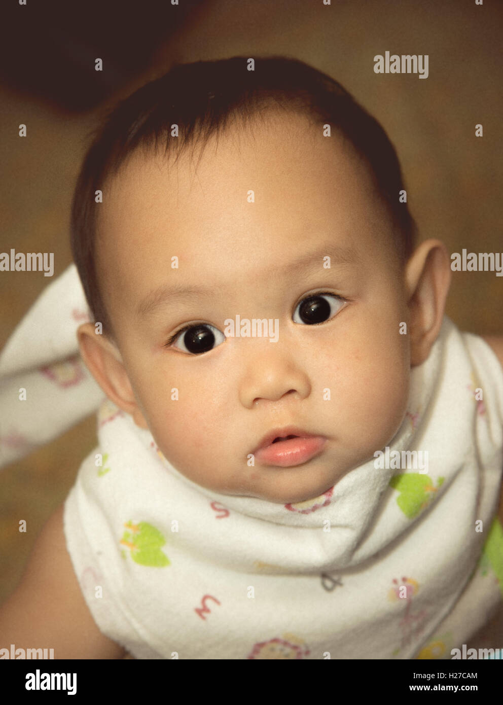 Baby close eye hi-res stock photography and images - Alamy