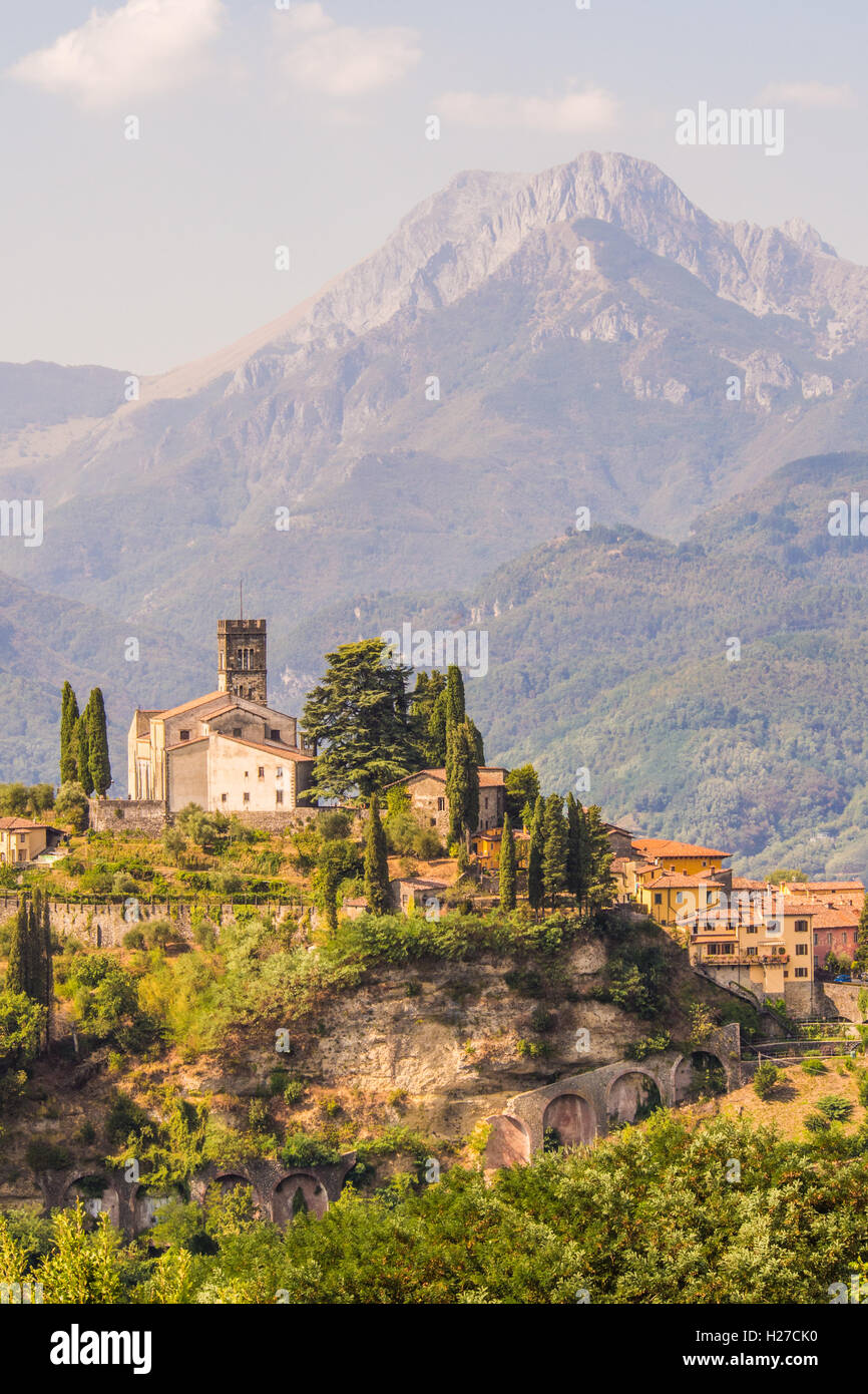 Barga italy hi-res stock photography and images - Alamy