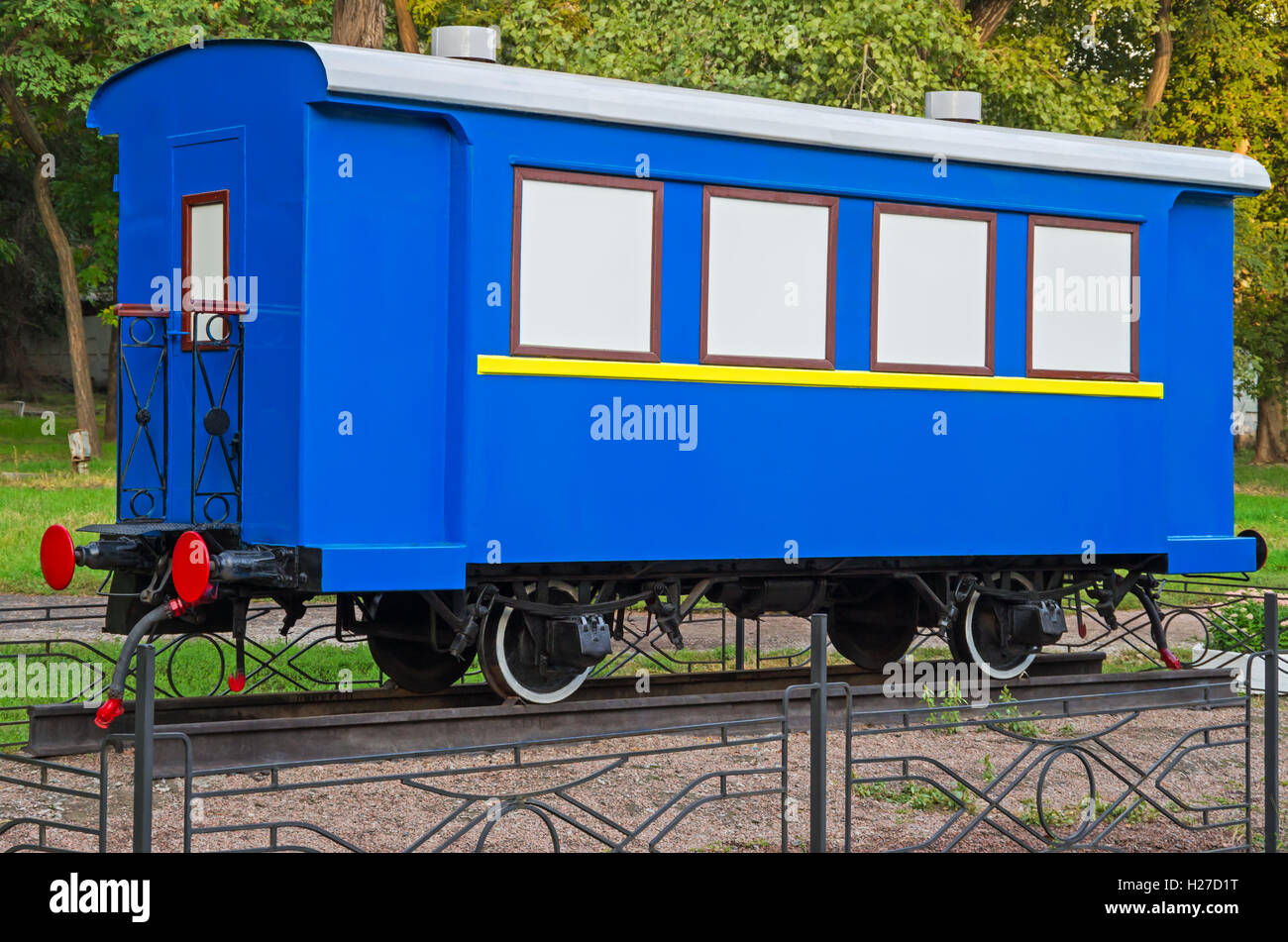 Old passenger train or rail car at outdoors pedestal Stock Photo - Alamy