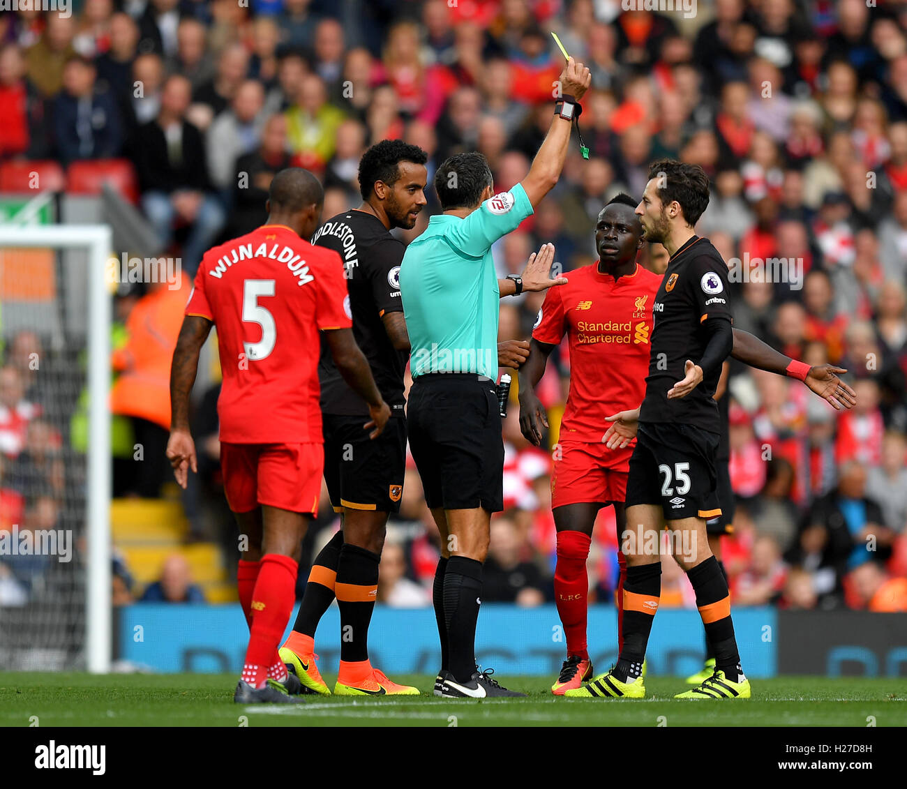 Hull citys ryan mason hi-res stock photography and images - Alamy