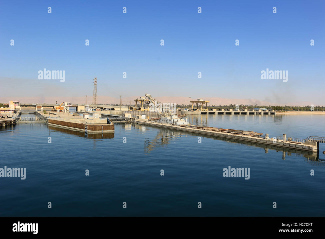 Approaching the Ship locks in Esna, and old dam on the Nile River ...