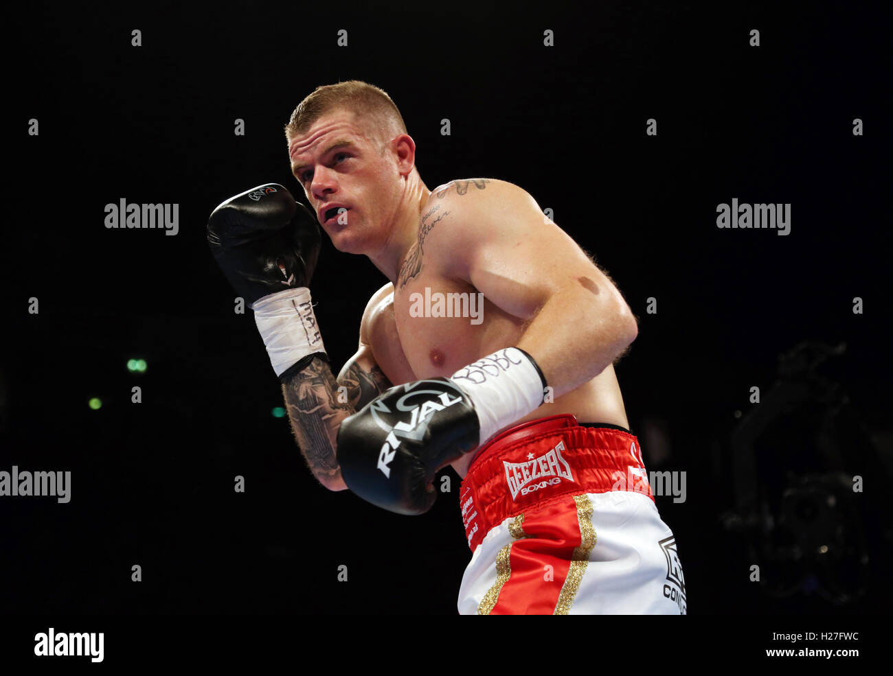 Light heavyweight boxing johnson hi-res stock photography and images ...