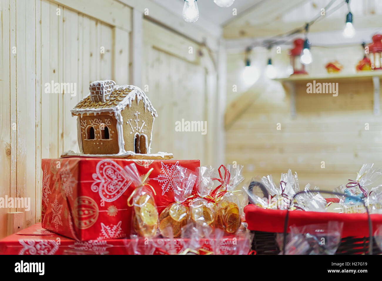 Lithuanian christmas cookies hi-res stock photography and images - Alamy