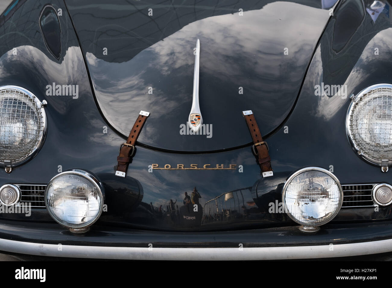 Porsche sign on the retro car hood Stock Photo - Alamy