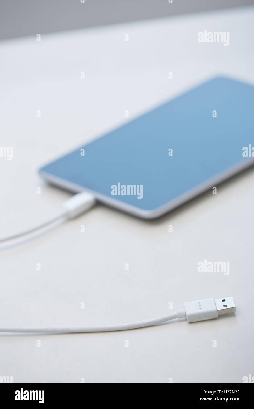 Tablet cable hi-res stock photography and images - Alamy