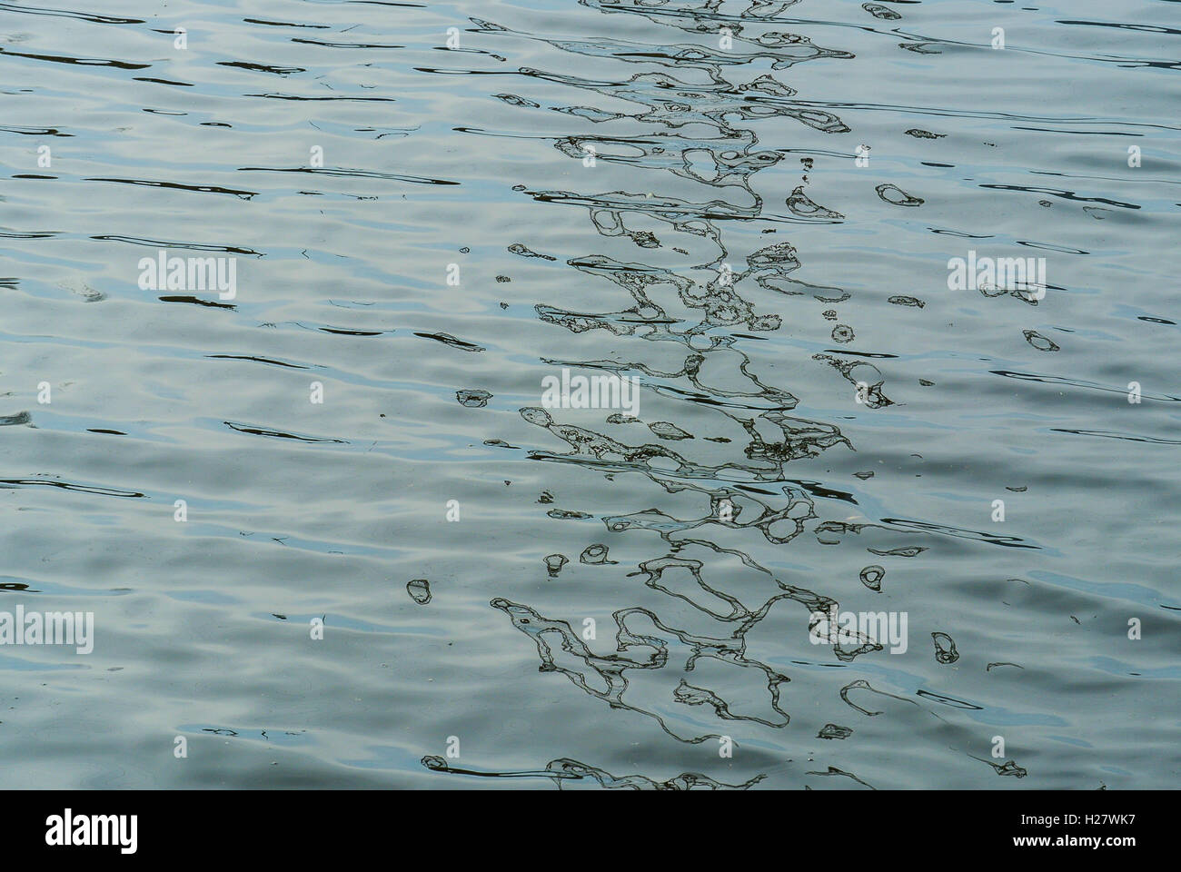 blurred surface lake river aqua background:blur blue color gradient ...