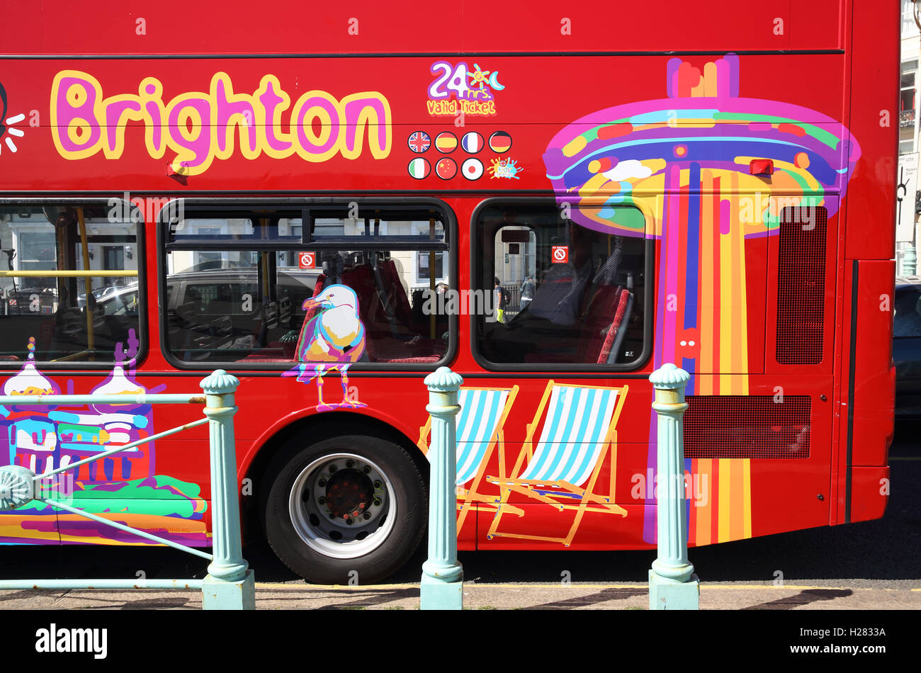 Brighton sightseeing bus hi-res stock photography and images - Alamy