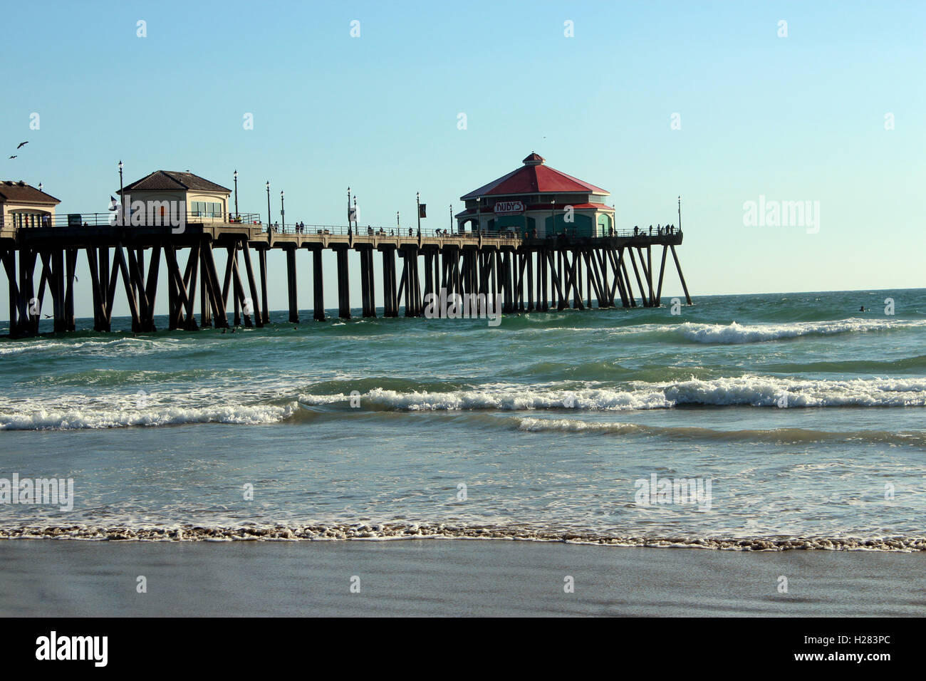 Huntington Beach pier Stock Photo - Alamy
