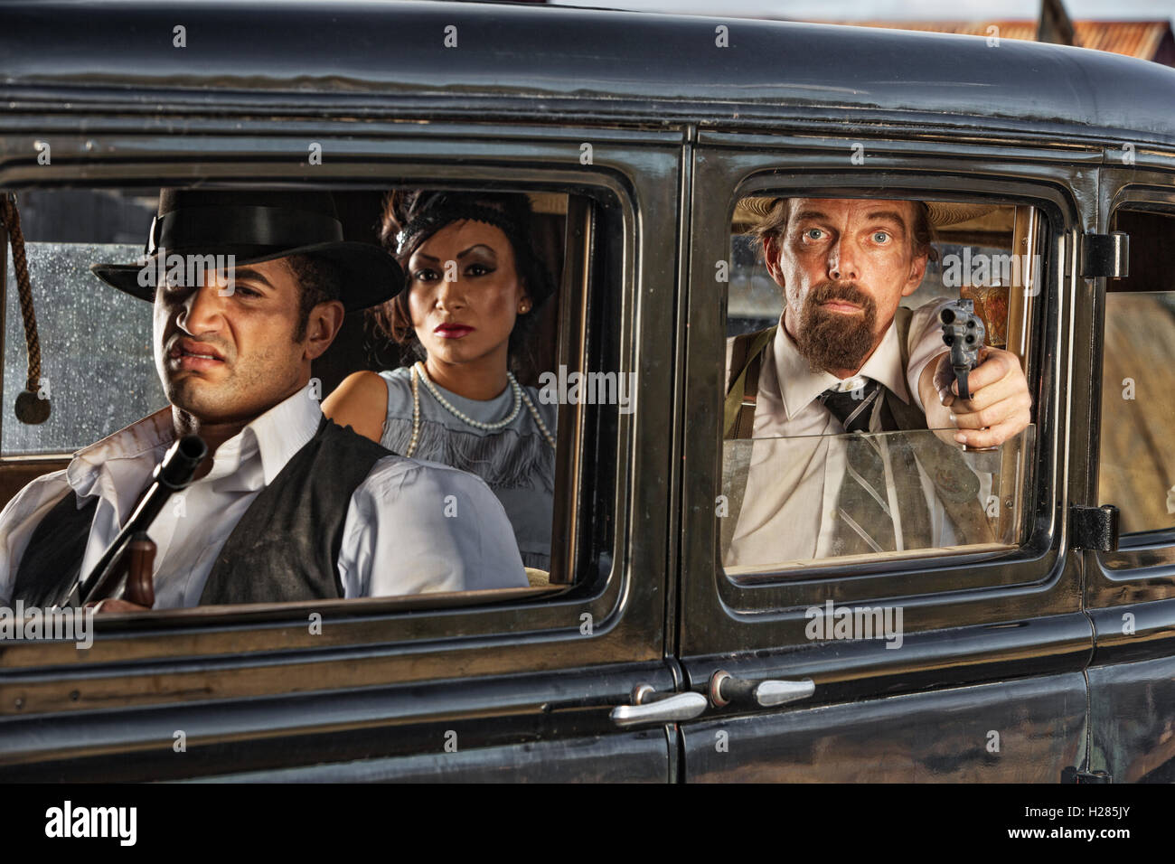 Gangsters 1920s hi-res stock photography and images - Alamy