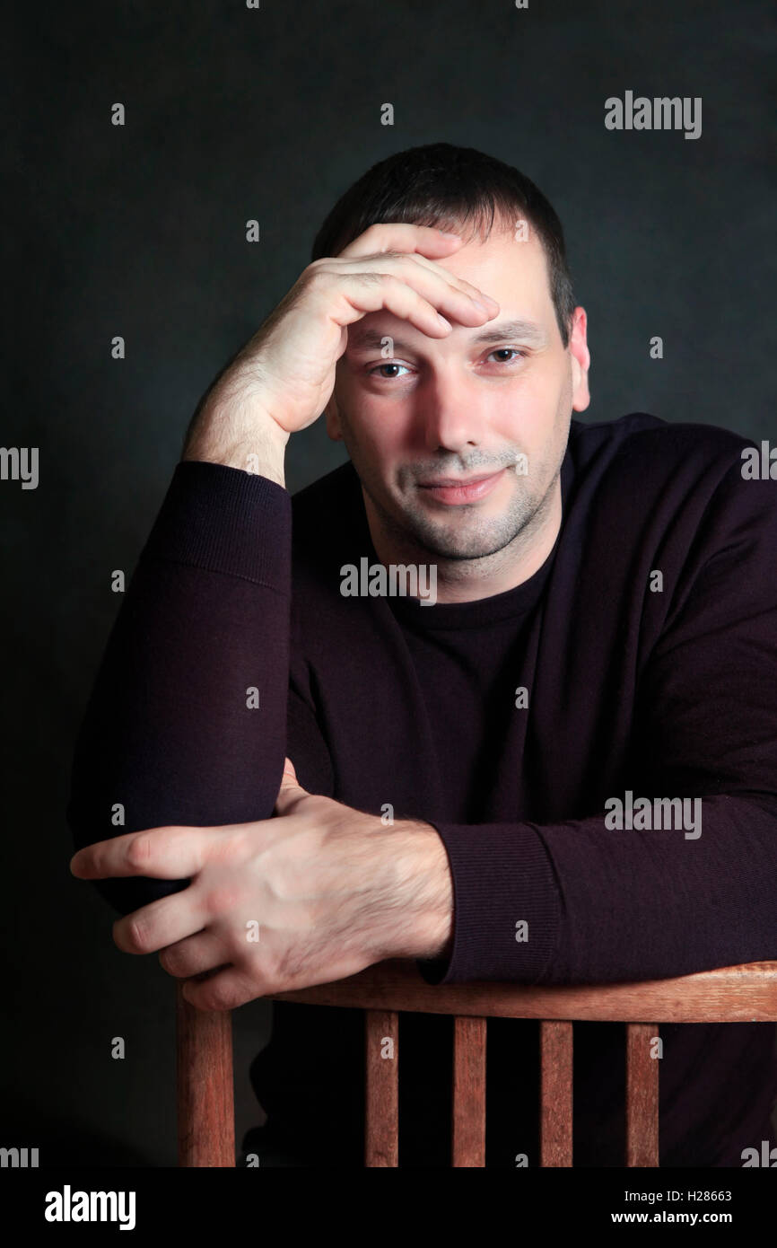 Studio portrait of man Stock Photo - Alamy