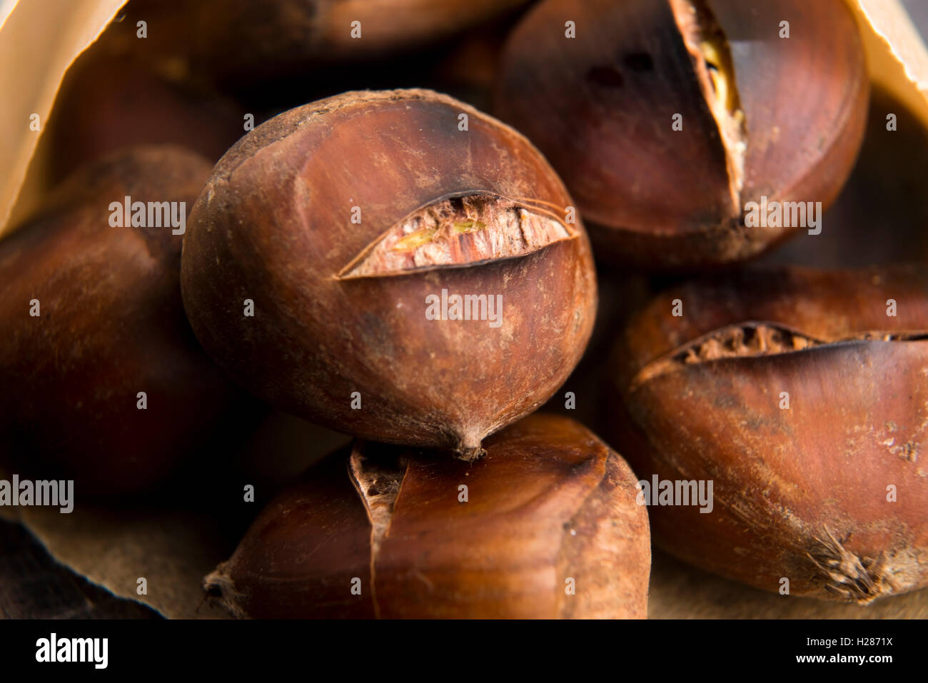 Delicious roasted chestnuts Stock Photo - Alamy